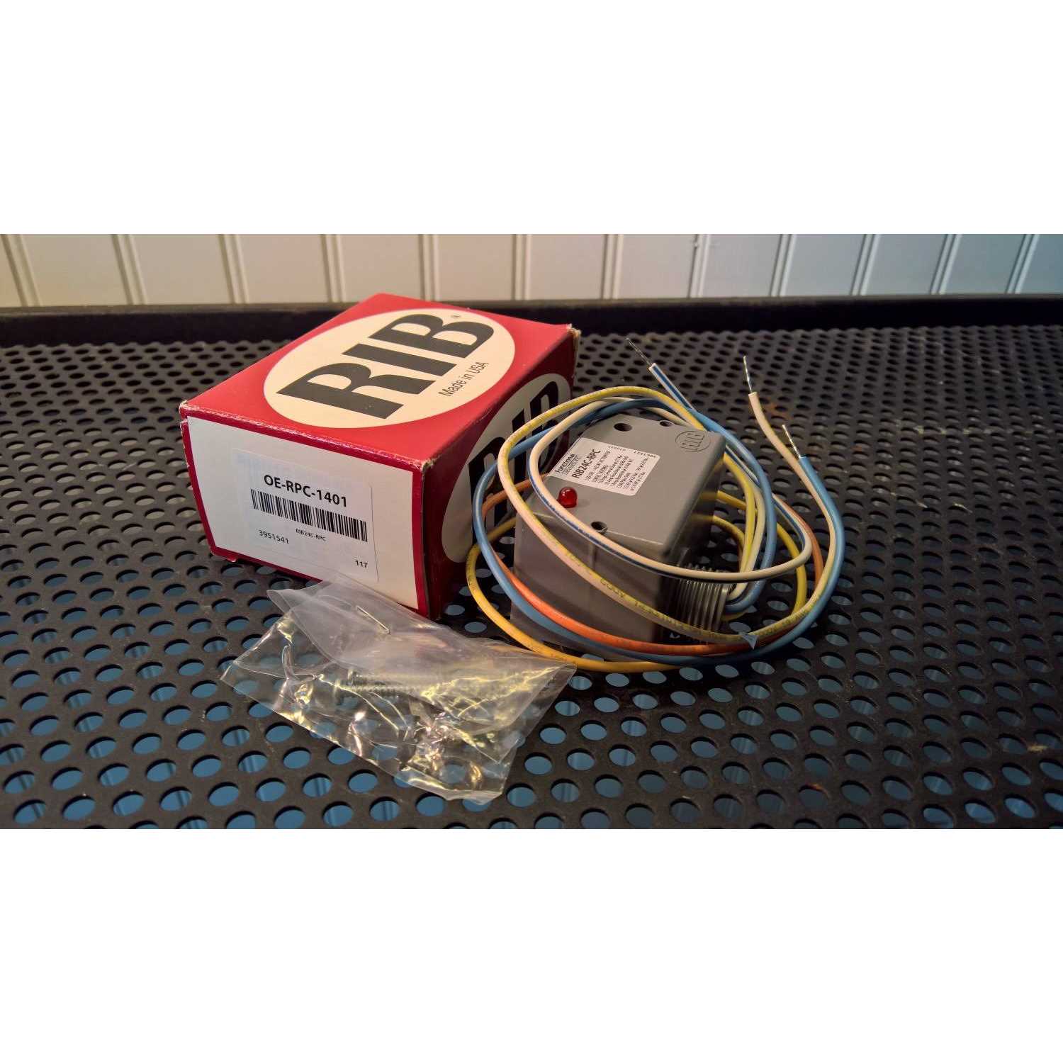 Functional Devices RIB2401B Enclosed SPDT Power Relay - Hardware&Tools ...