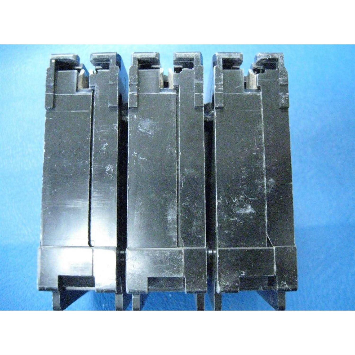 Siemens Q320 3 Pole Circuit Breaker - Hardware&Tools Online Store